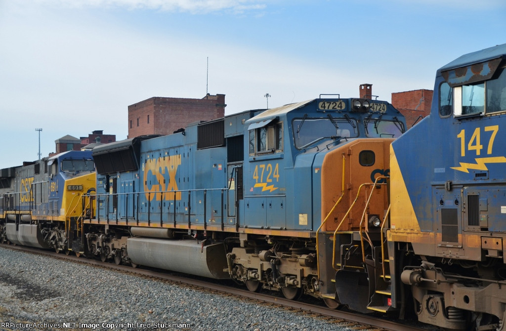 CSX 4724